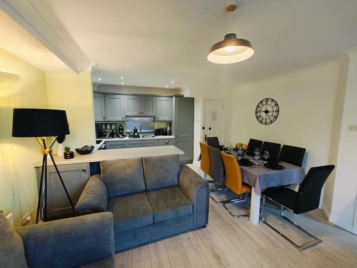 4br Contractors Cosy Long Stay - Belfast