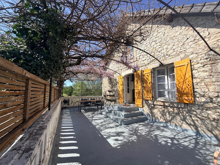 Maison Avec Terrasse Ombragée, Clim, Parking - Martel