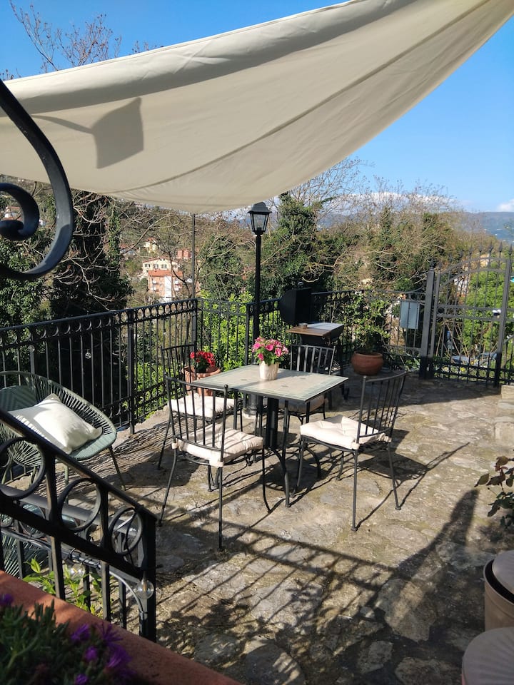 La Casina Di Arcola   In The Medieval Walls - Lerici