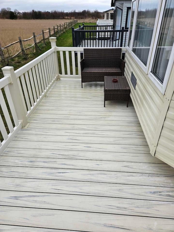 Tunstall View 43 8 Berth 3 Bed Wi-fi Pet Friendly - Yorkshire