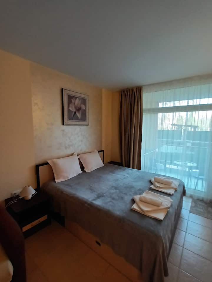 страхотно студио - Nessebar