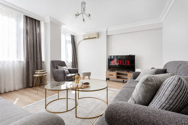 Family-friendly Spacious 4br 2ba Comfortable - Istanbul