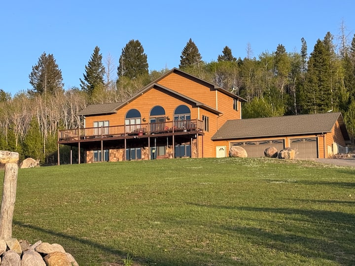 Mountain Retreat - Butte, MT