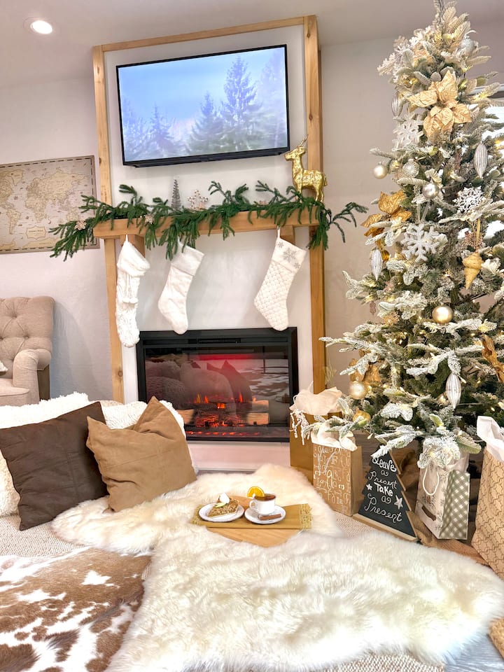 Romantic Getaway -Sweet Springs Chalet - Farm Stay - Oregon