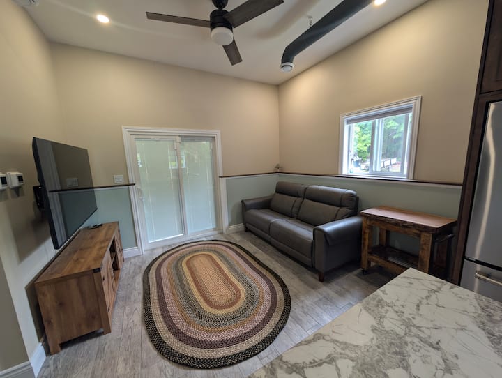 Private, Peaceful Country Escape - Simcoe