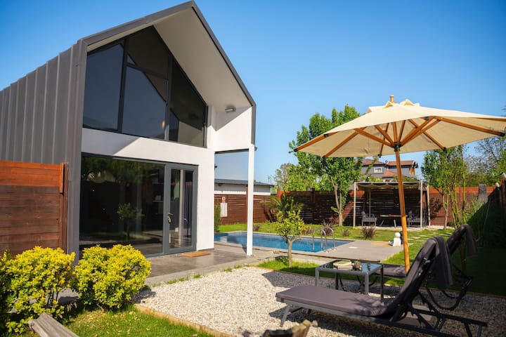 Sapancada 2+1 Isıtmalı Havuzlu Bungalov - Kocaeli