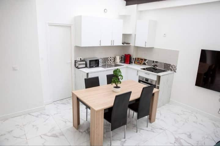 Spacieux Logement à Proximité Du Centre De Paris - Romainville