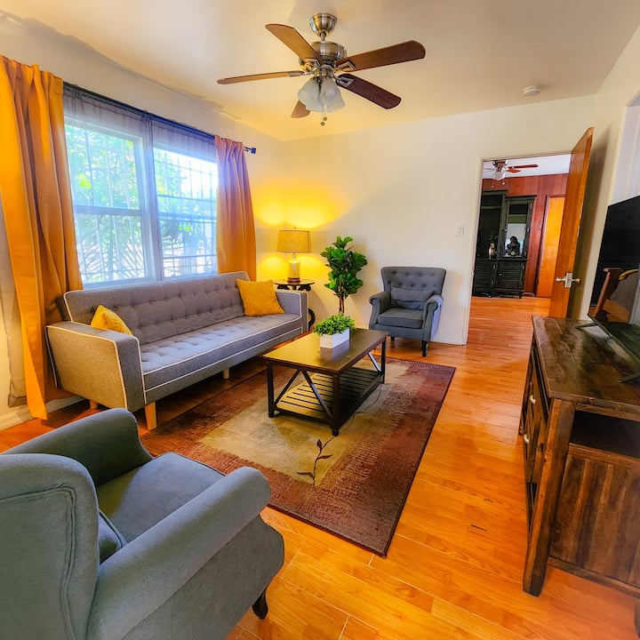 Cozy Casita Near Casinos In Bell - Florence Avenue – Los Angeles

