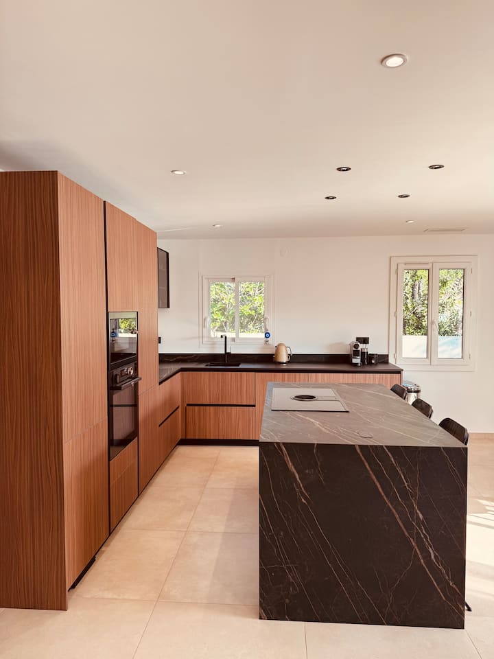 Jacuzzi Privé Villa - Côte Bleue Marseille 4 Pers - Marignane