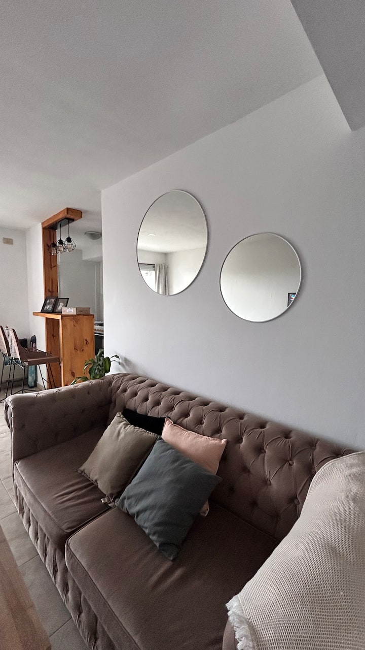 Departamento Amoblado. - La Plata, Argentina