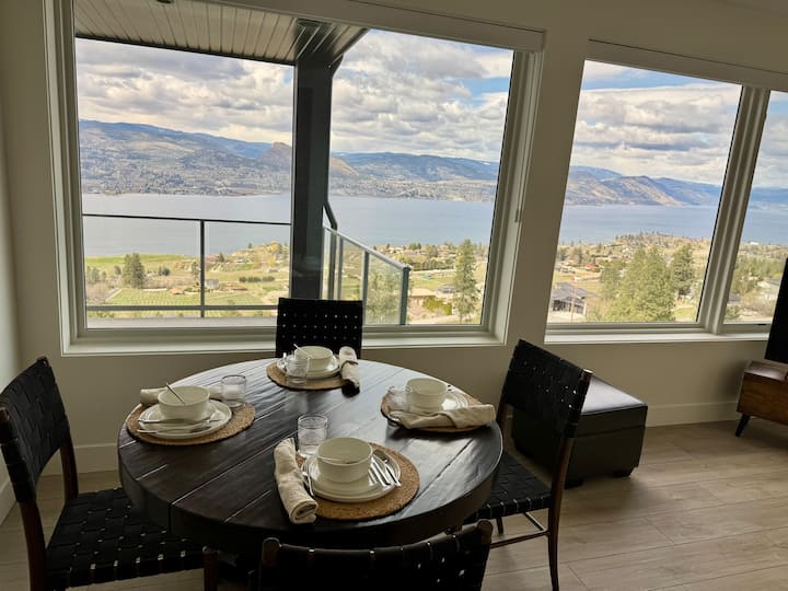 Above The Vines
Views & Vines The Perfect Escape - Naramata
