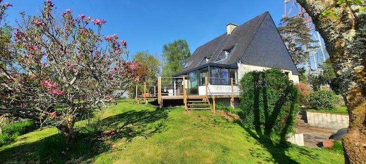 Maison Aux Portes De La Ville. - Quimper