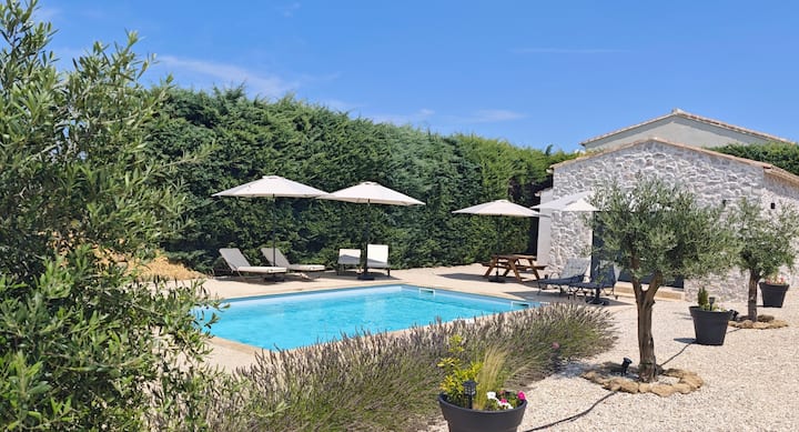 Dépendance De Charme Dans L'enclave Des Papes - Grignan