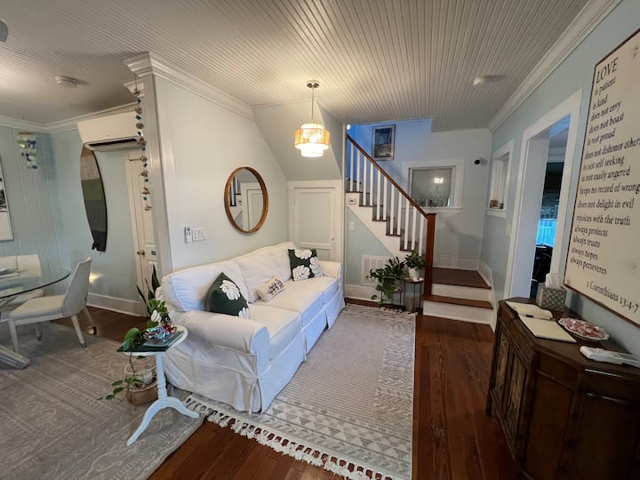 Seaglass Inn Bed & Breakfast - Melbourne Beach, FL