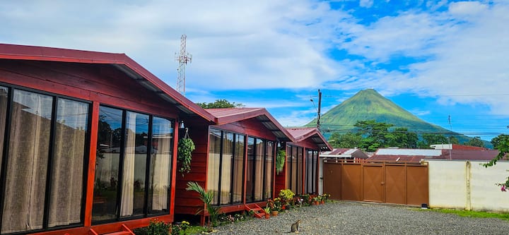 Relaxing Bungalow In A Private And Natural Environment - La Fortuna