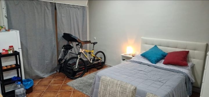 Apartamento Cerca De Aeropuerto - Cornellà de Llobregat
