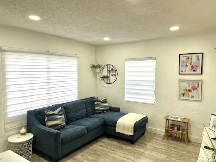 Sanctuary Retreat Florida (Near Hard Rock) - Hollywood, FL