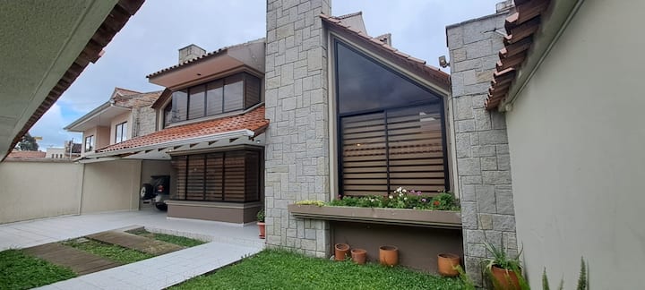 Casa Serrano En Cuenca - Cuenca