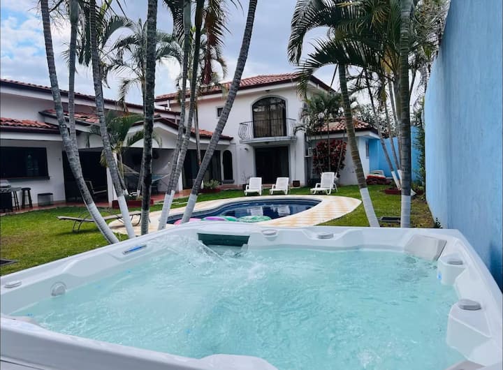 Casa Privada Con Piscina Y Jacuzzi - San José