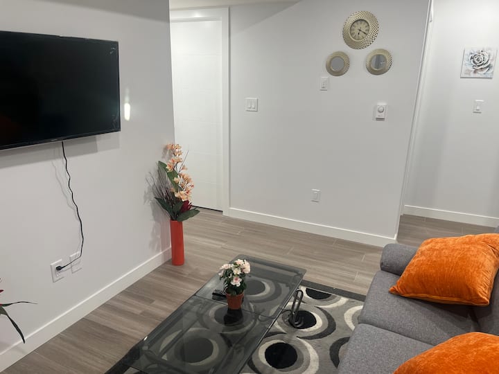 Peaceful Haven - サスカトゥーン