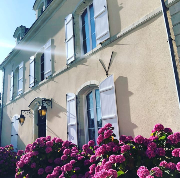 Appartement Au Calme Avec Place De Parking - Beaucouzé