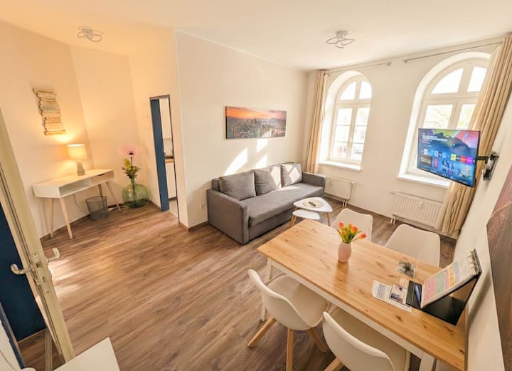 F1b - Urlaubsmagie - Süße Wohnung+ Pool&sauna - Sebnitz