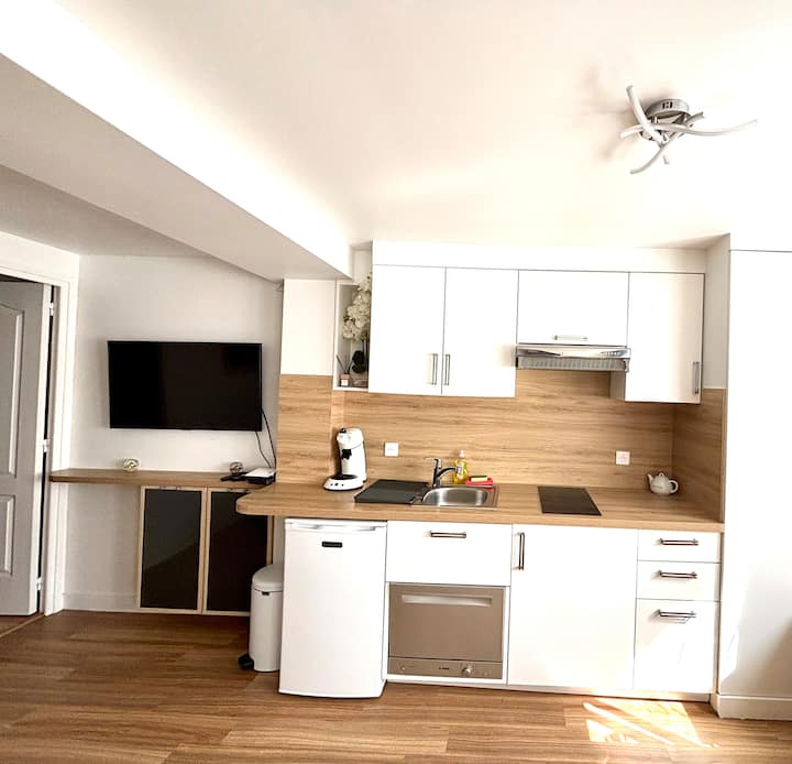 2 Piéces Pour 4 Personnes - Roissy-en-France