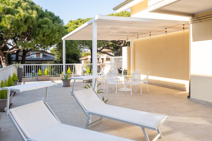 Terrace Apartment - Jesolo
