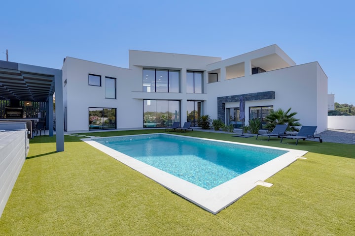 Luxueuse Maison Avec Piscine, Jacuzzi Et Cinéma - Albufeira