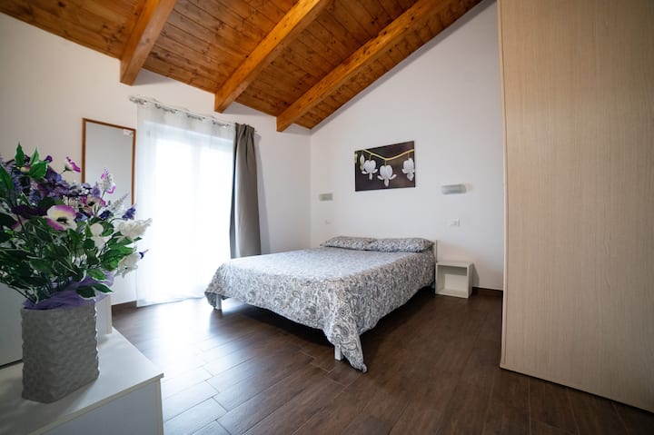 Dicentra Guest House - Isolabella