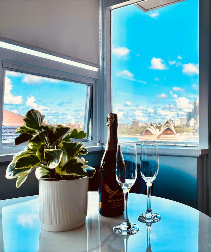 Sydney Opera House View Studio – Kirribilli - North Sydney