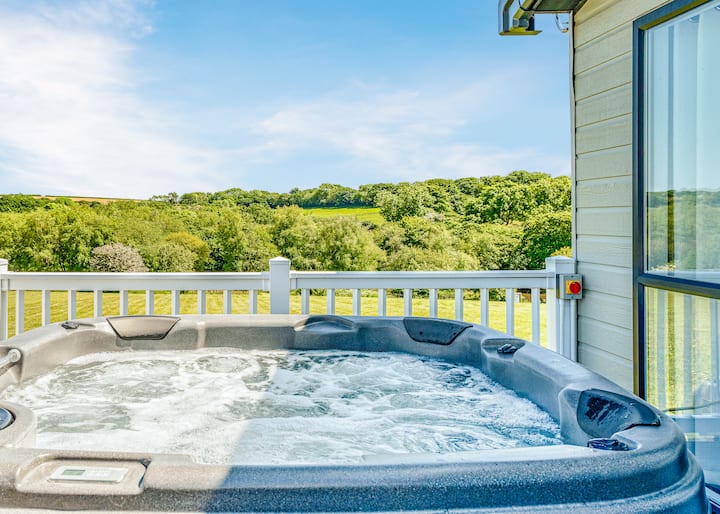 Jasmine Lodge 2 (Pet) - Gorran Haven