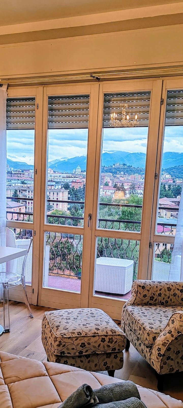 Omega Apartment - Brescia