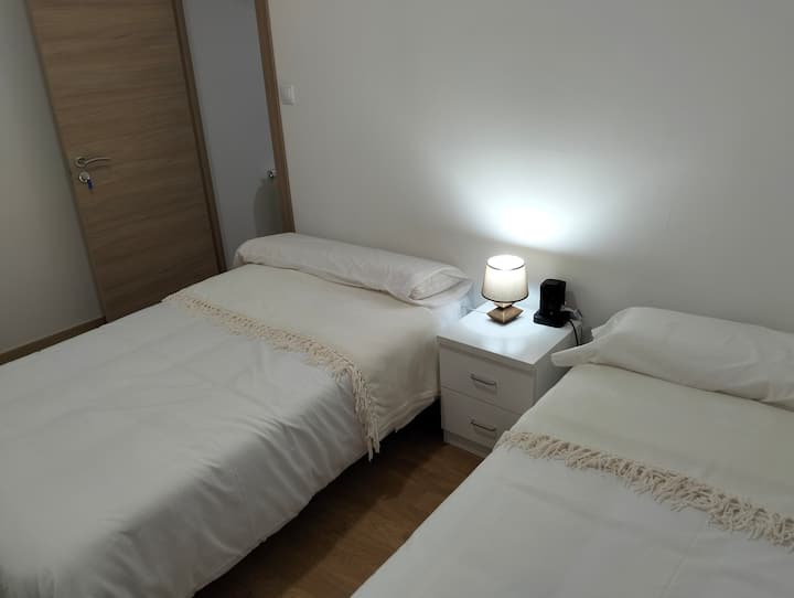 Habitación Doble A 5 Minutos Del Pilar A. - Zaragoza