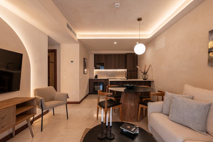 Luxury Apartment In The City Center. La Vistosona - Sevilla, España