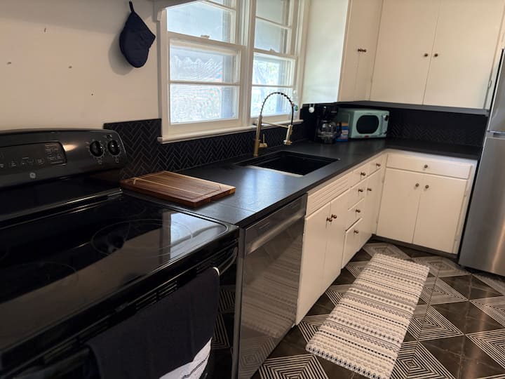 Central Cheyenne Gem | Renovated & Convenient - Cheyenne, WY
