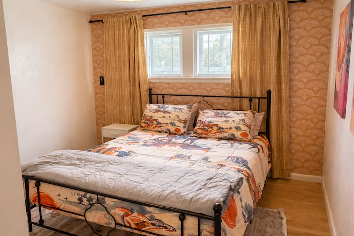 New! Cozy Stay | Sleeps 8 | 3bd/1ba - Cheyenne, WY