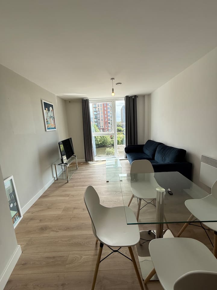 Short Walk From Manchester City - Manchester
