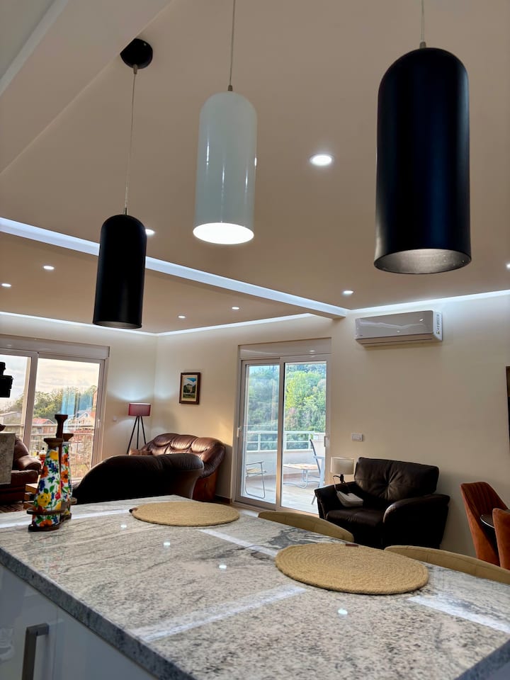 Miki’s House - Montenegro