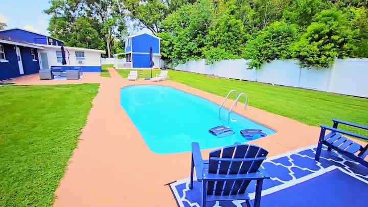 Barndominium Pool Oasis/10 Min From Mirada Lagoon - Dade City, FL