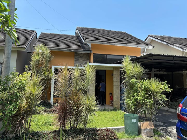 Gemas House - Mataram