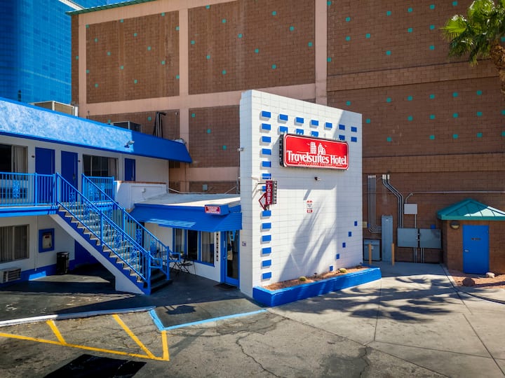 Affordable Non-smoking Room-2 Beds Near The Strip. - Las Vegas, NV