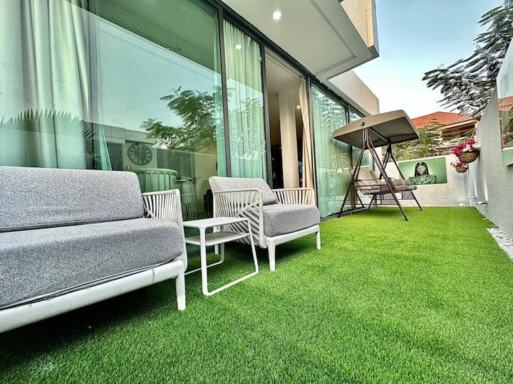 Villa Avec 3 Chambres à L’étage - Abidjan