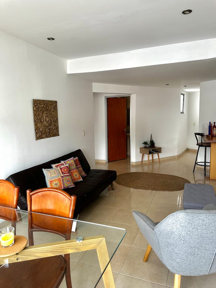 Amplio Apartamento Cerca A Zona Rosa - Manizales