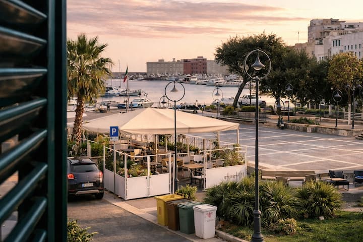 Entire Home- Centre Of Anzio- 6 Guests- Sea At 50m - Anzio