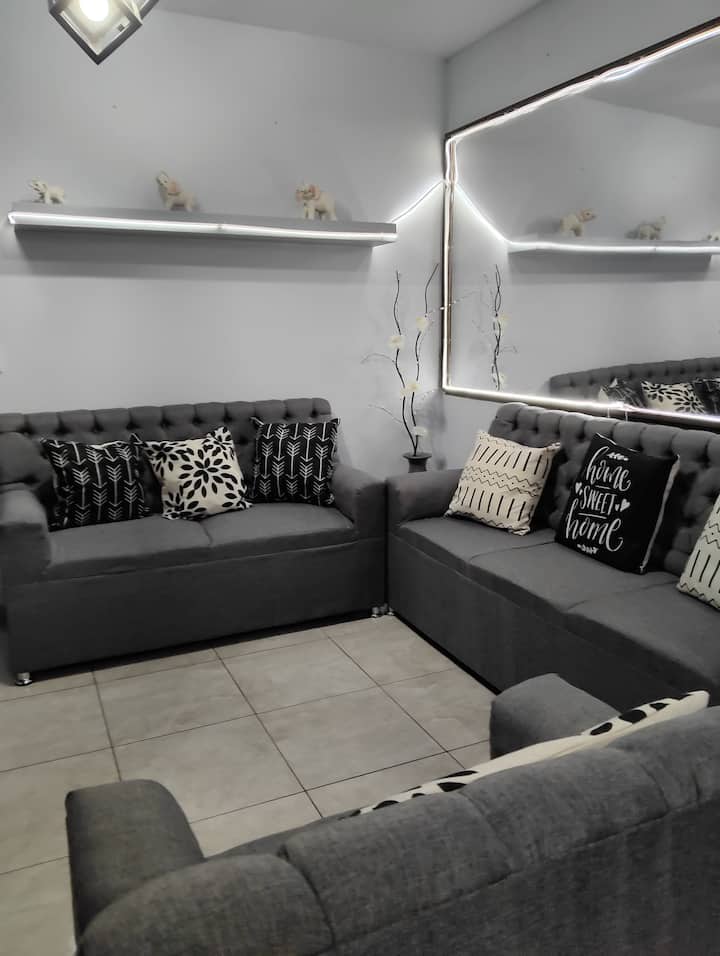 Departamento Con Estaciinamiento - Uruapan