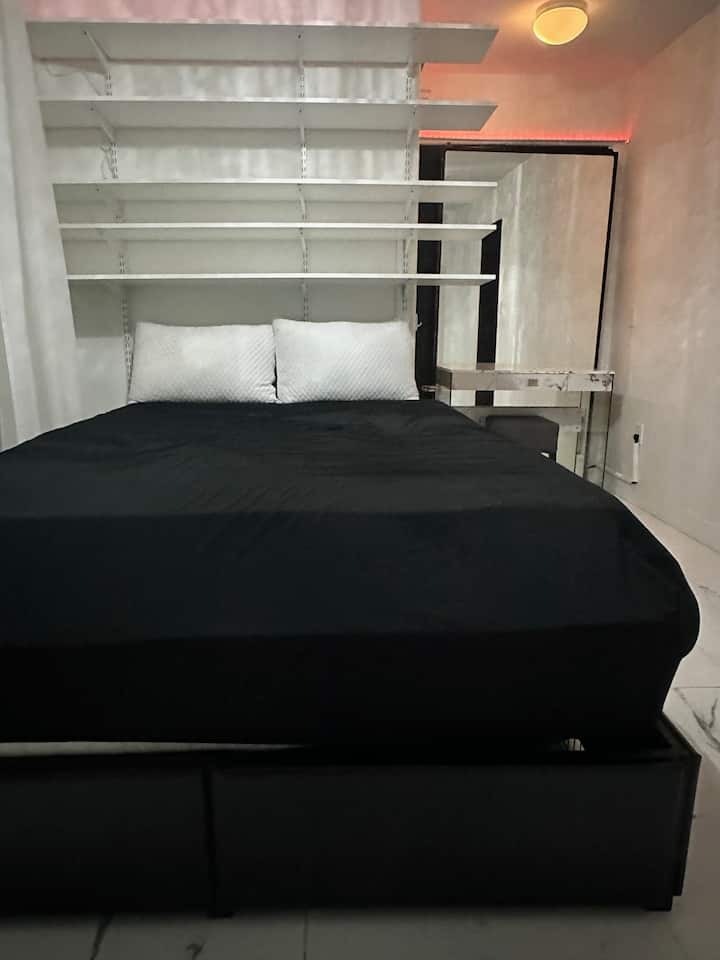 Room Rental - Indio, CA