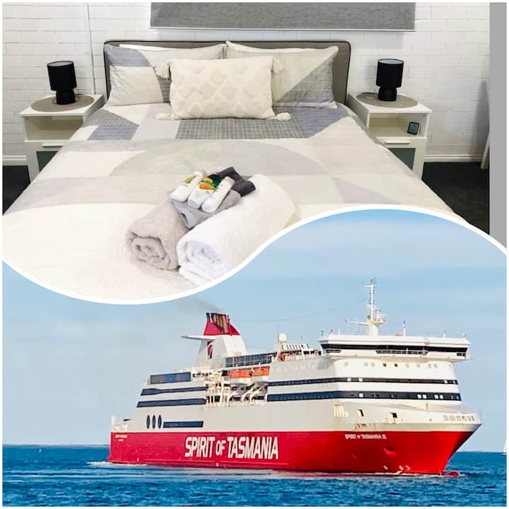 Sailing On The Spirit?
Hamlyn's Nest 1 Night Stay - Geelong