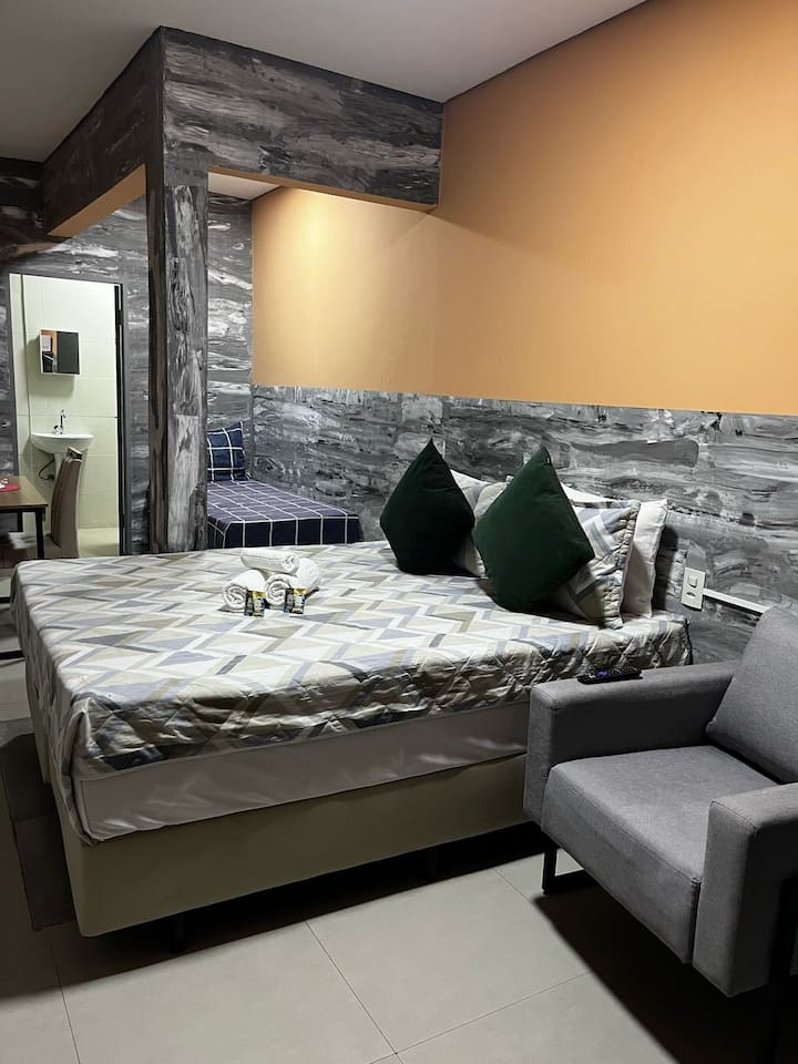 Quarto Expo C Norte
R. Tietê - Liberdade