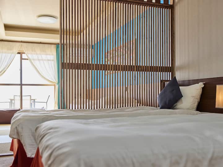 Japanese-western Style Room Family Resort Hotel - Okinawa, Japan